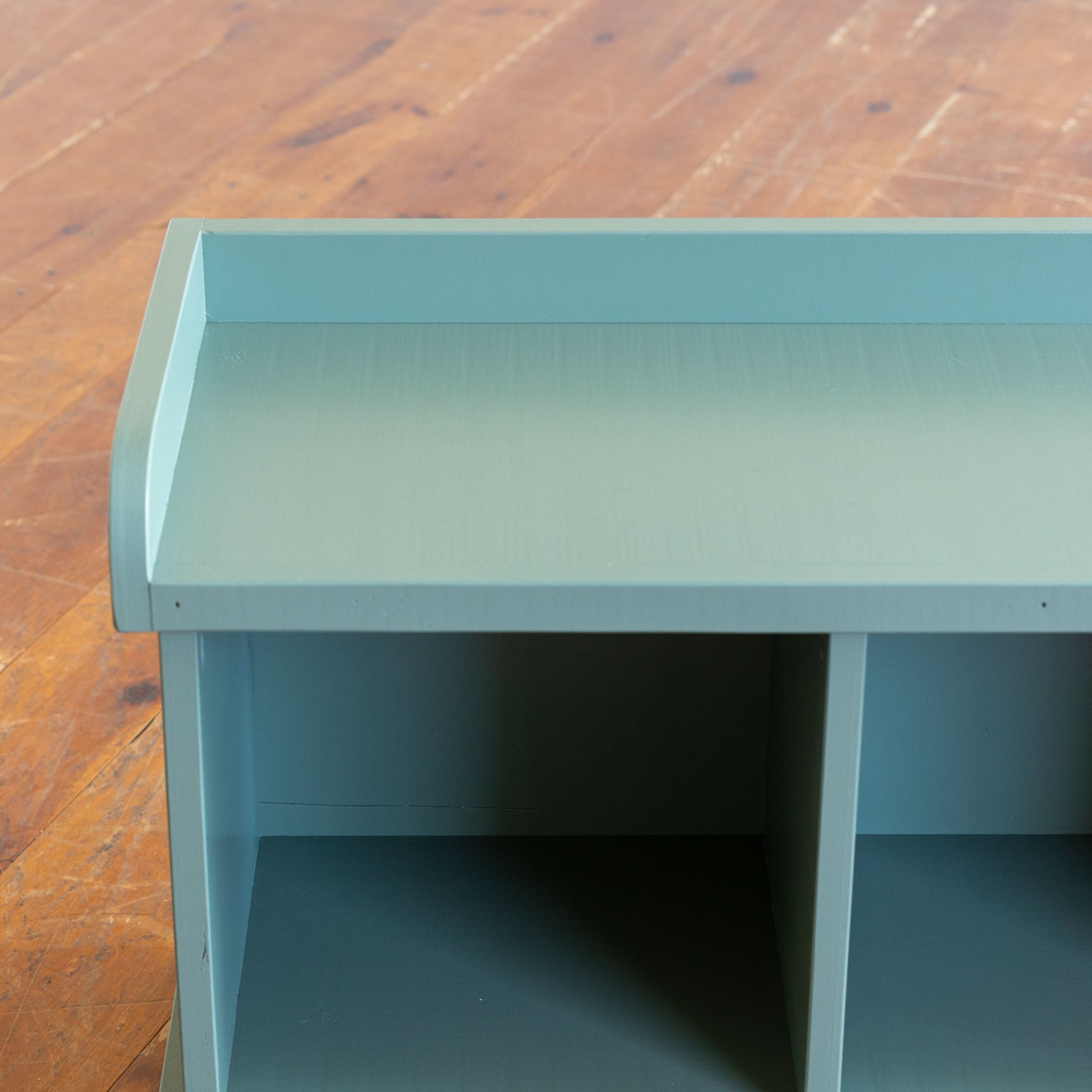 Cubby Bench in Vintage Blue/Black | The Emporium, Ottawa