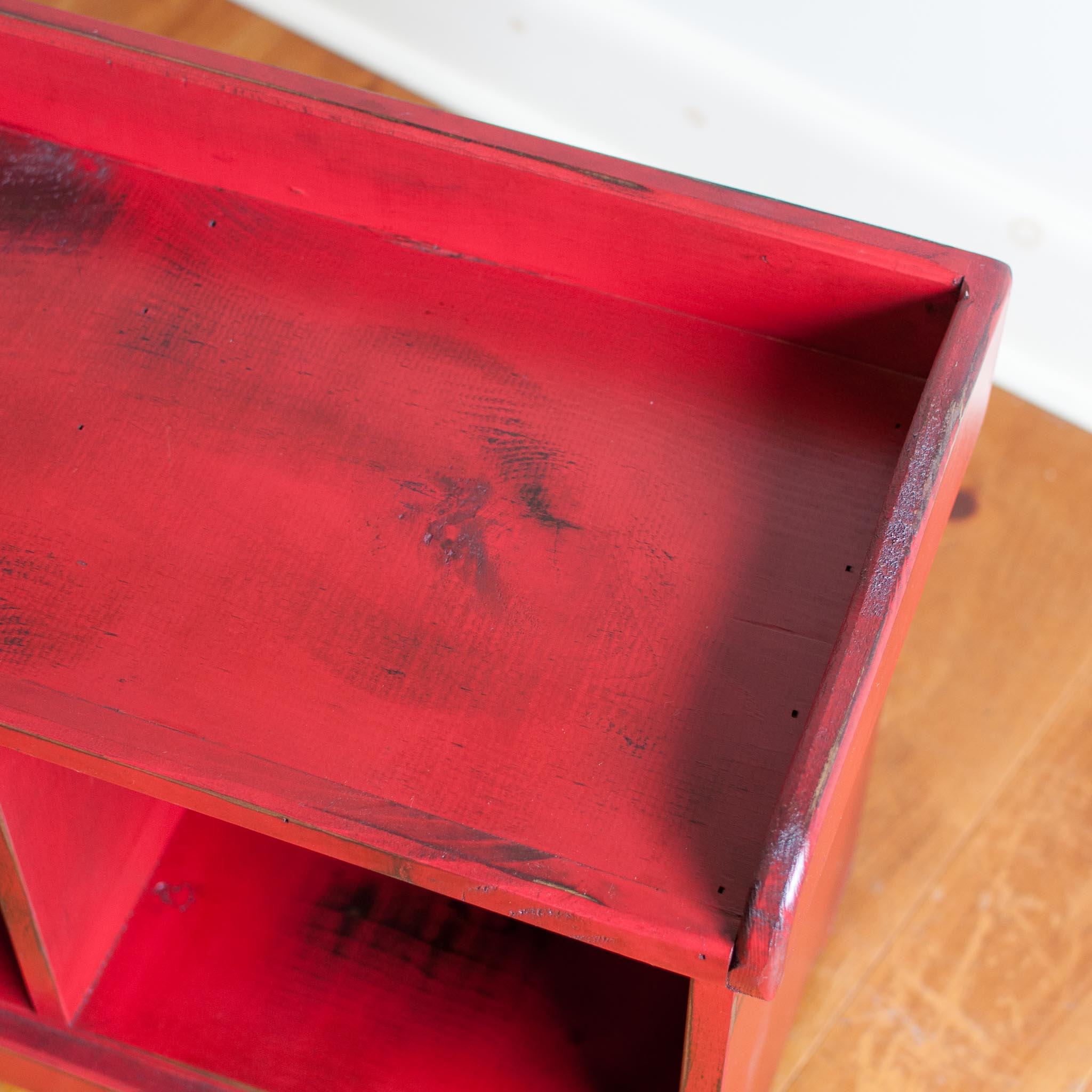 Cubby Bench in Vintage Red/Black | The Emporium, Ottawa