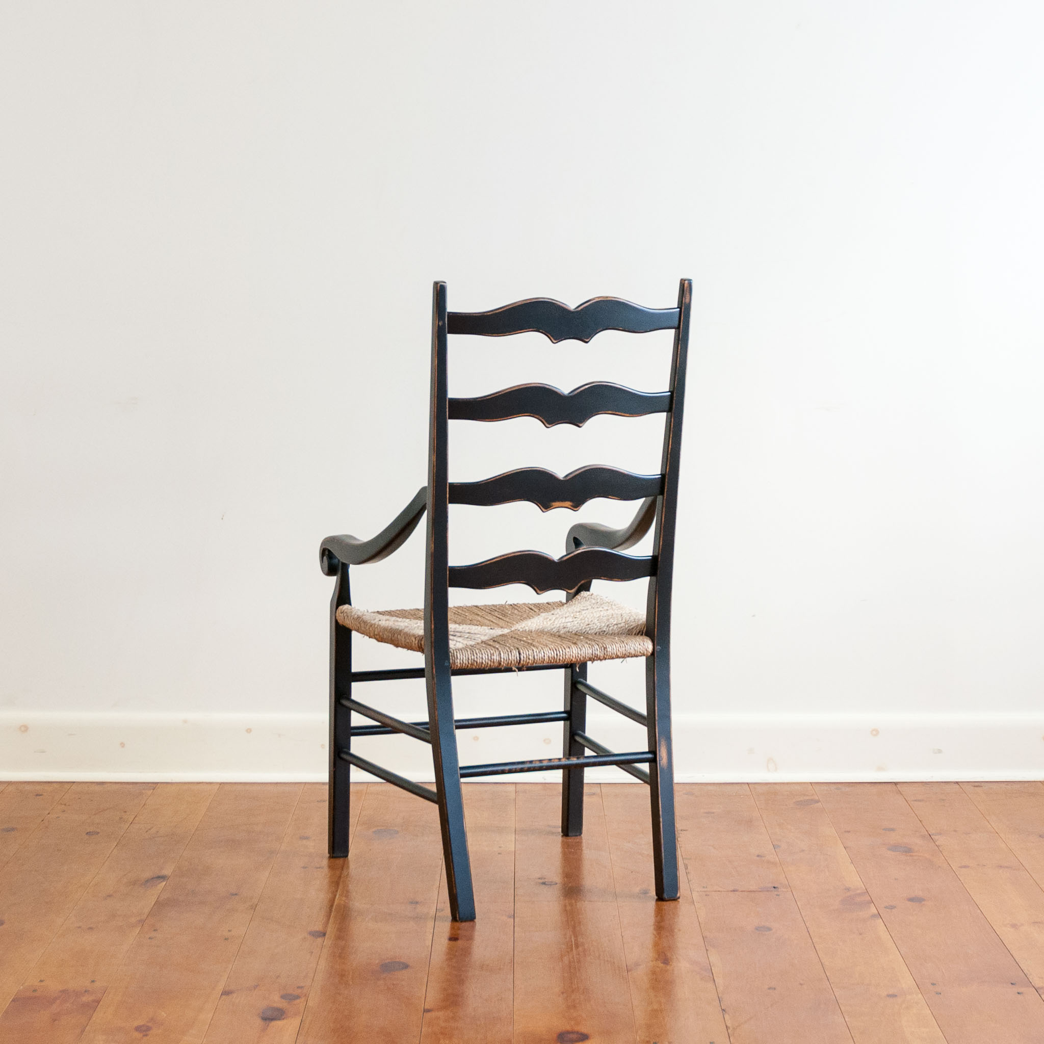 Douglas Arm Chair in Black/Diamond Point – The Emporium