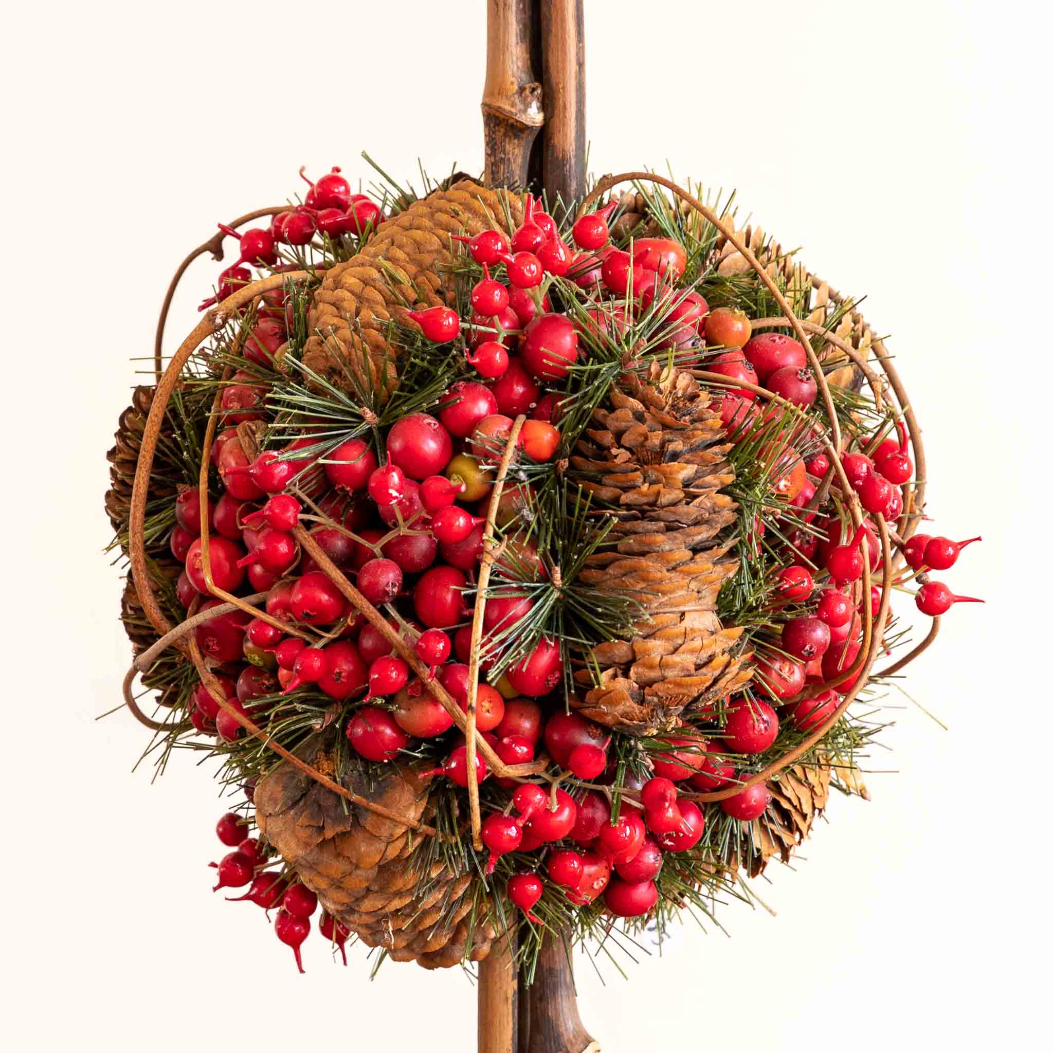 Cranberry Topiary – The Emporium