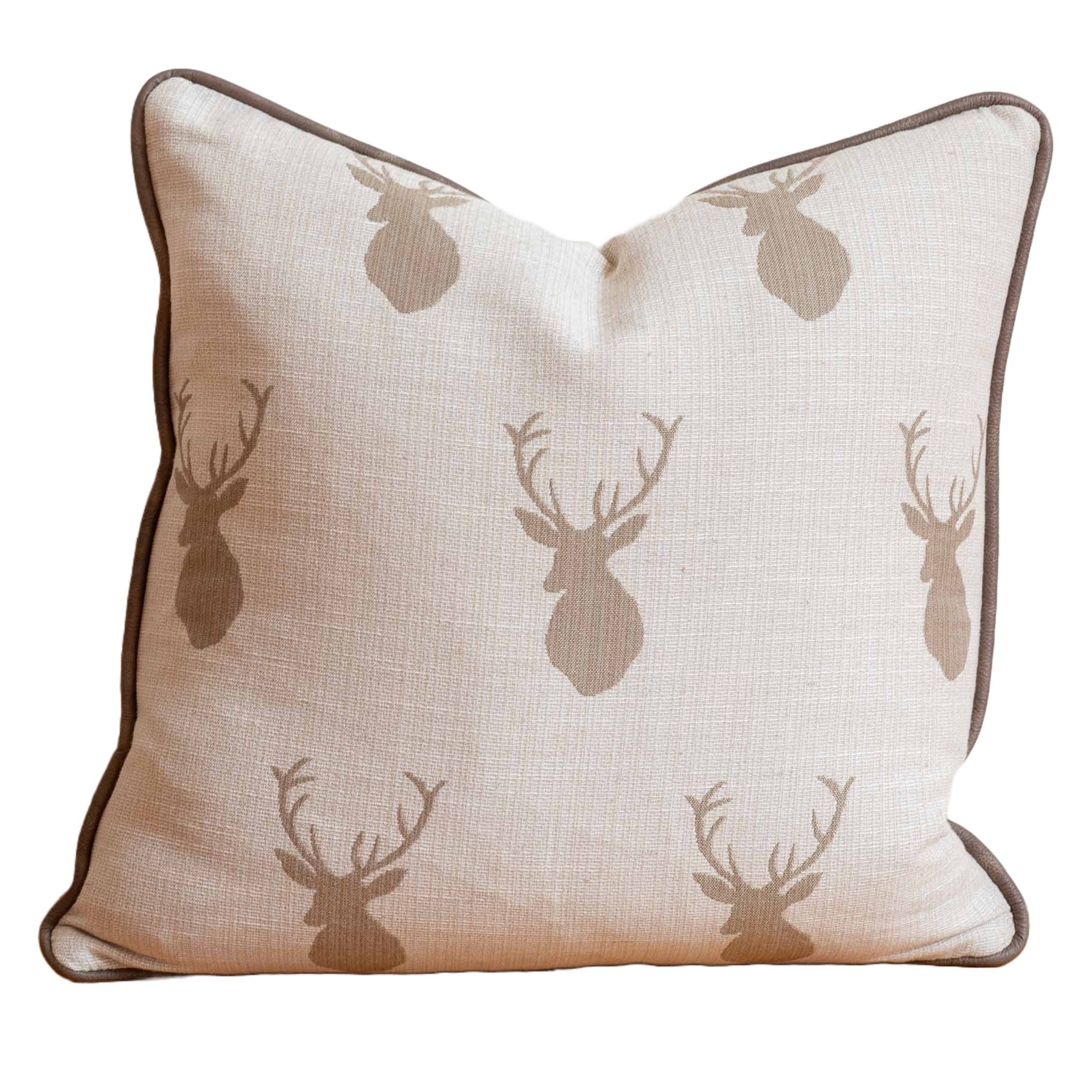 White Tail Toss Cushion – The Emporium